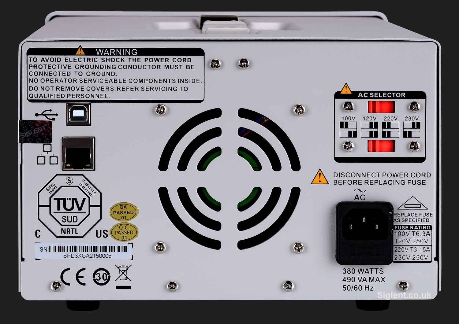 Siglent SPD3303X 2x 0-32V (3.2A), 2.5V/3.3V/5.0V (3.2A), 220W ...